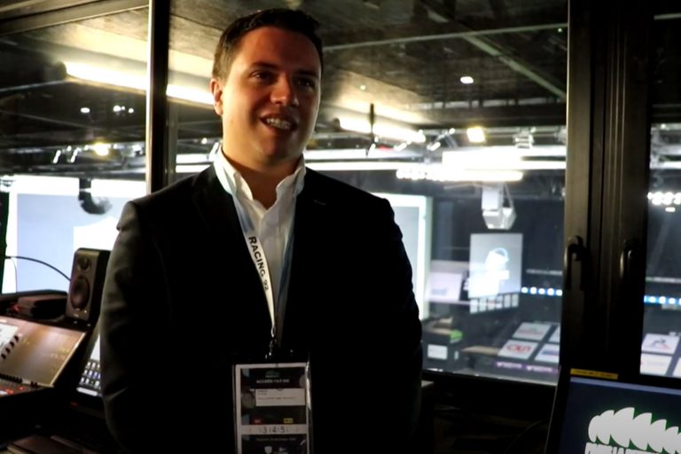 A la rencontre de Matthieu Deroze, arbitre du Racing 92 à Paris La ...